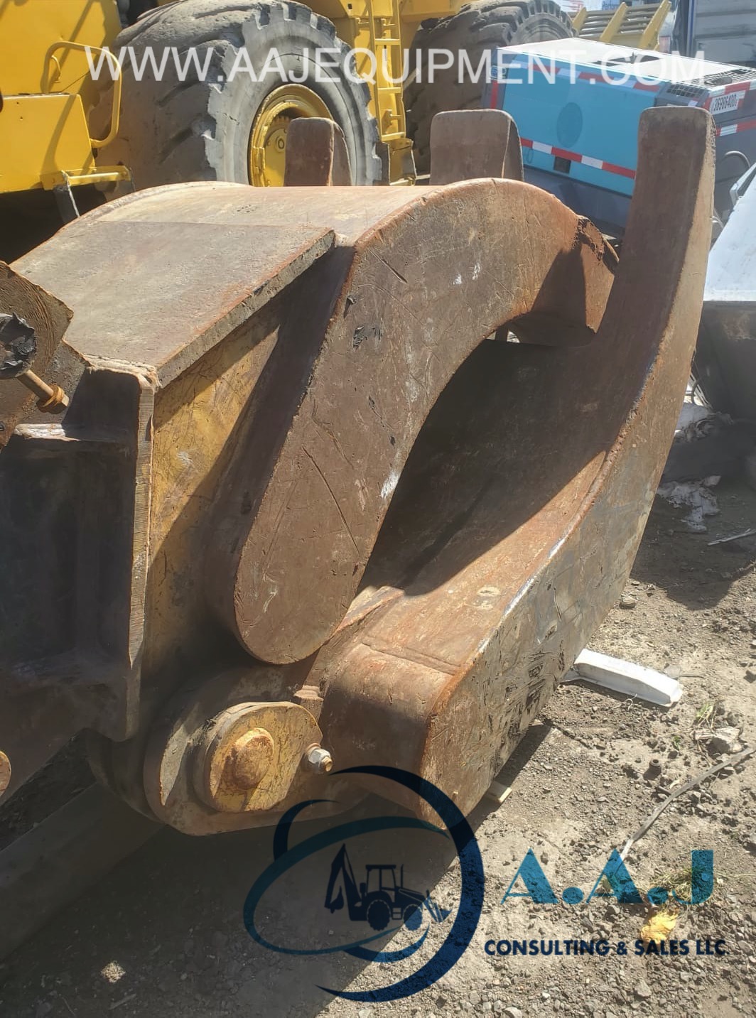 CLAM SHELL GRAPPLE * AAJ CONSULTING & SALES LLC