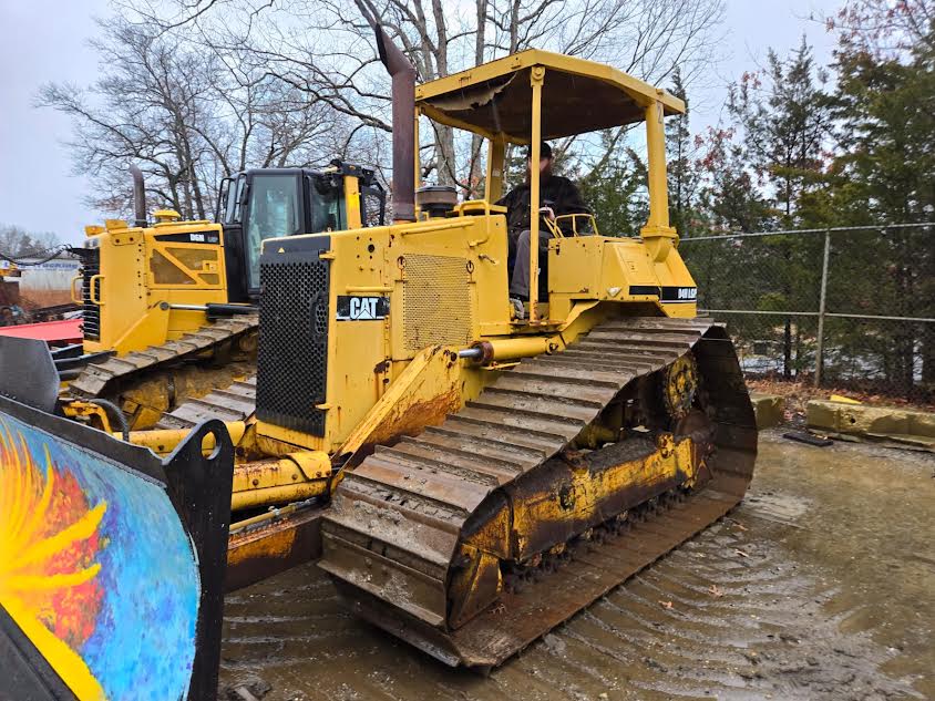 CAT D4 BULLDOZER * AAJ CONSULTING & SALES LLC